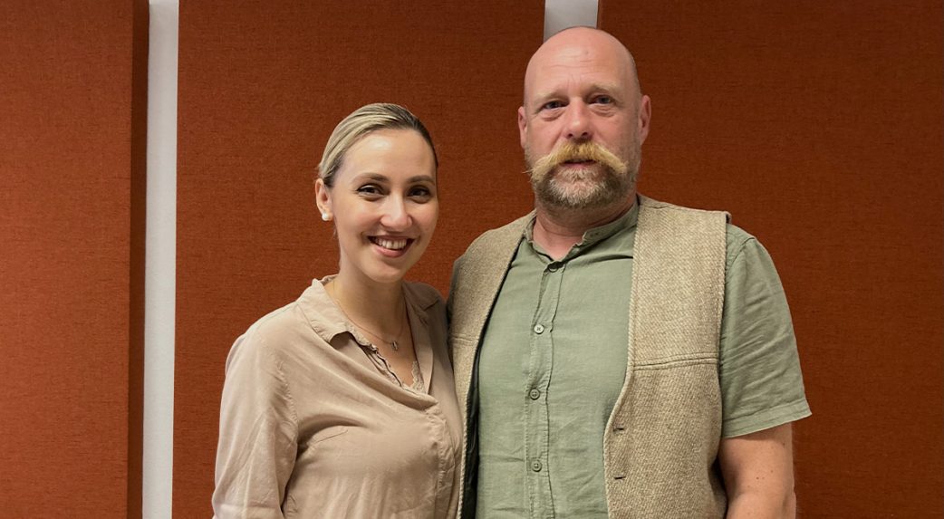 köpenye alá rejteztél...“ - Csomortáni Gál László kiállítása - Pátria Rádió